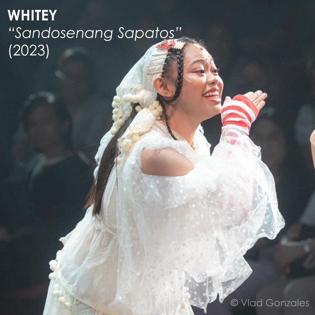 SARAH MONAY | Linky.ph